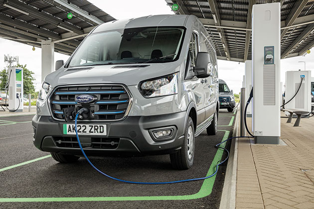 Van Registrations Stall - Transport News