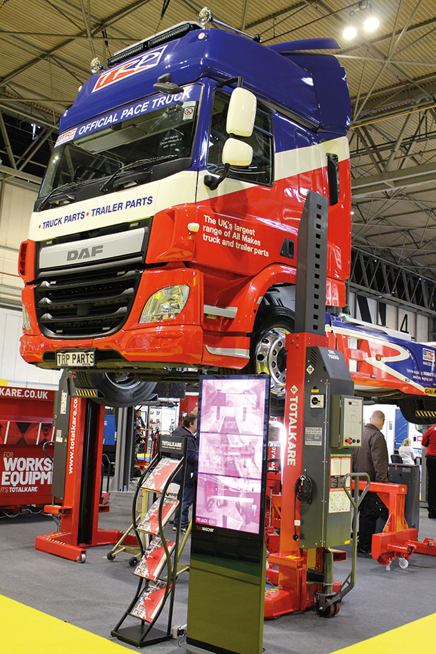 First Sight Of Iveco-Nikola EV Truck At NEC - Transport News